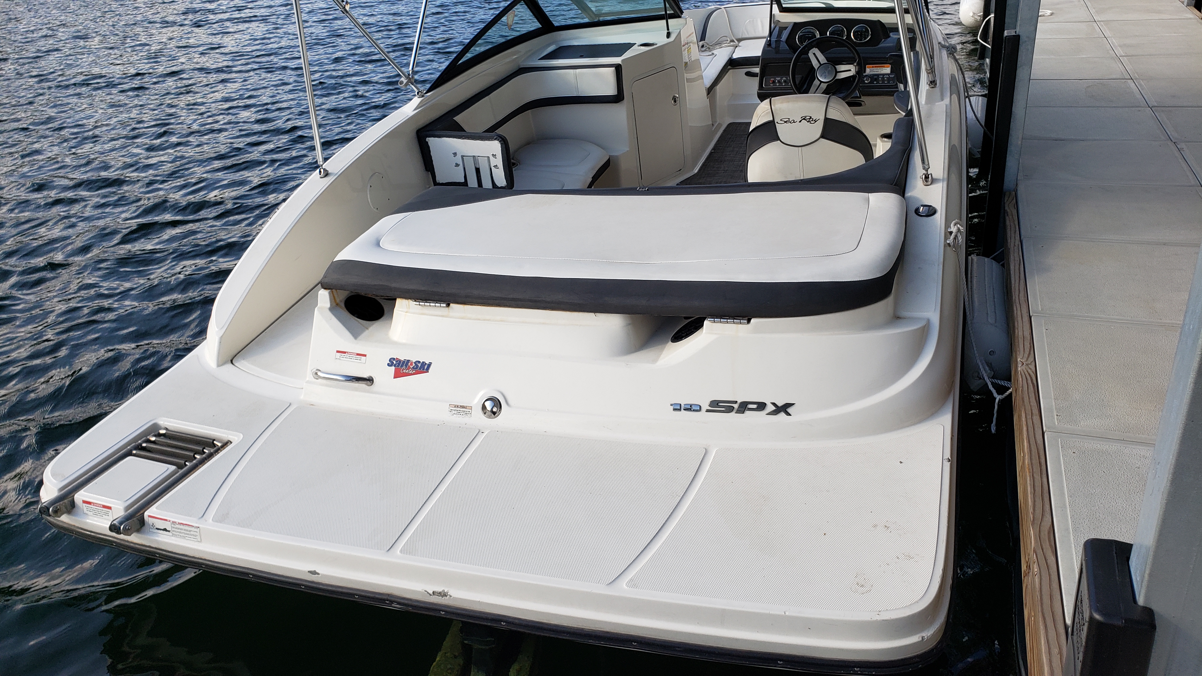 Boat Slips & Boat Rental, Party Barge, Jet Ski, Pontoon Rentals, Lake ...